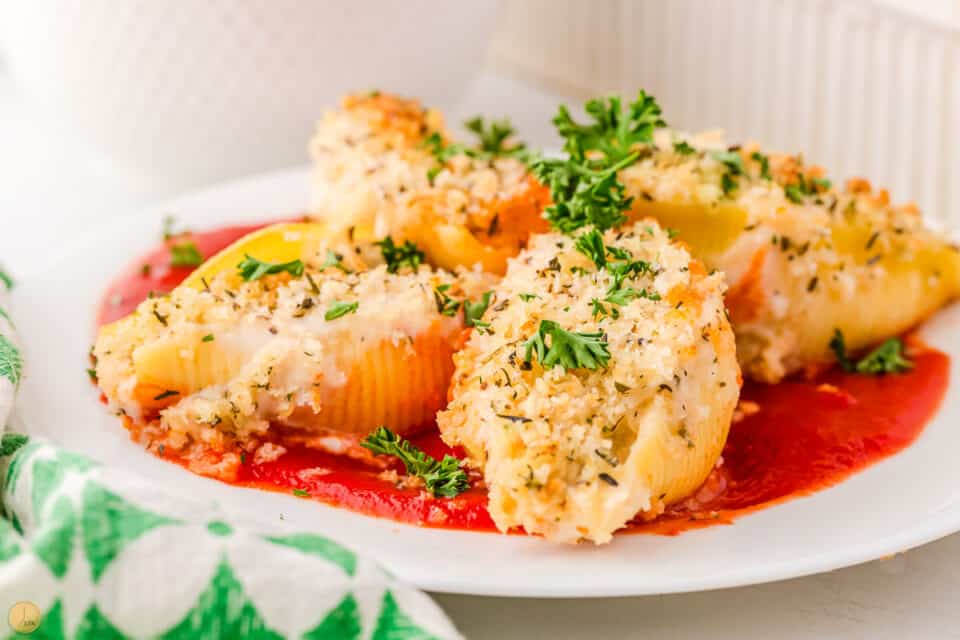 Olive Garden Giant Stuffed Shells - Leftovers Then Breakfast